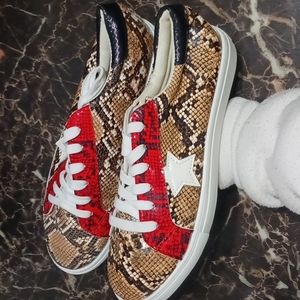 Shoes | New Luxury Snake Pattern Design Sneakers Sz 9 | Poshmark